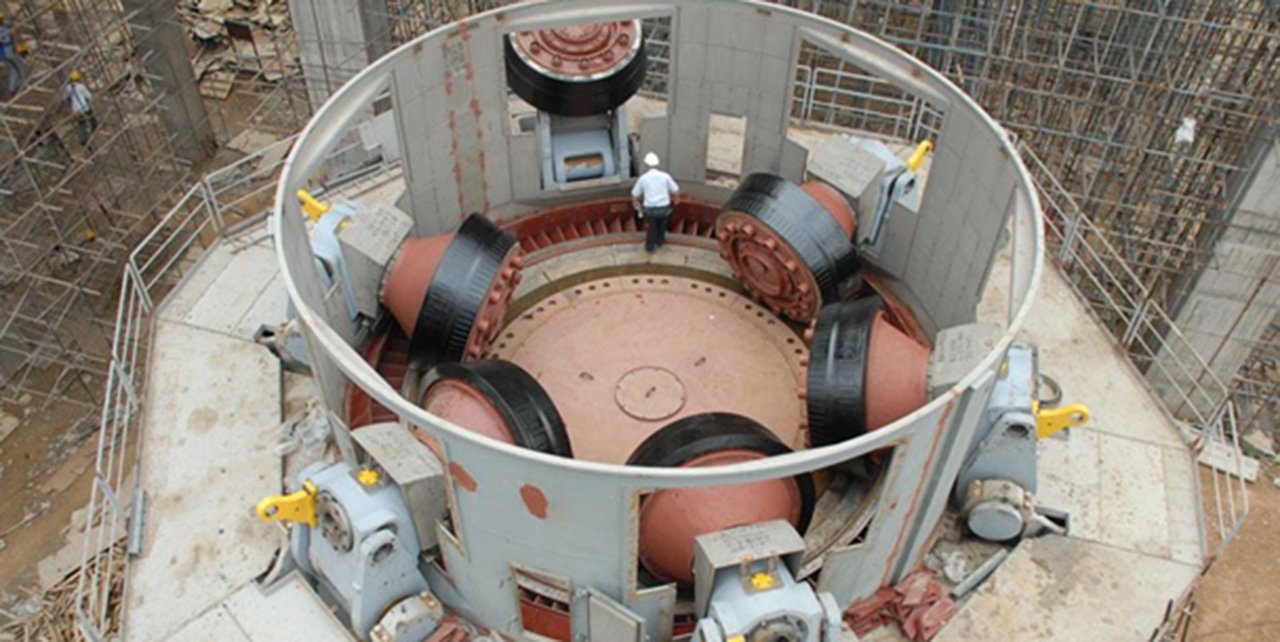 Raymond Mill vs. Vertical Roller Mill: Are They Really the Same Thing ...