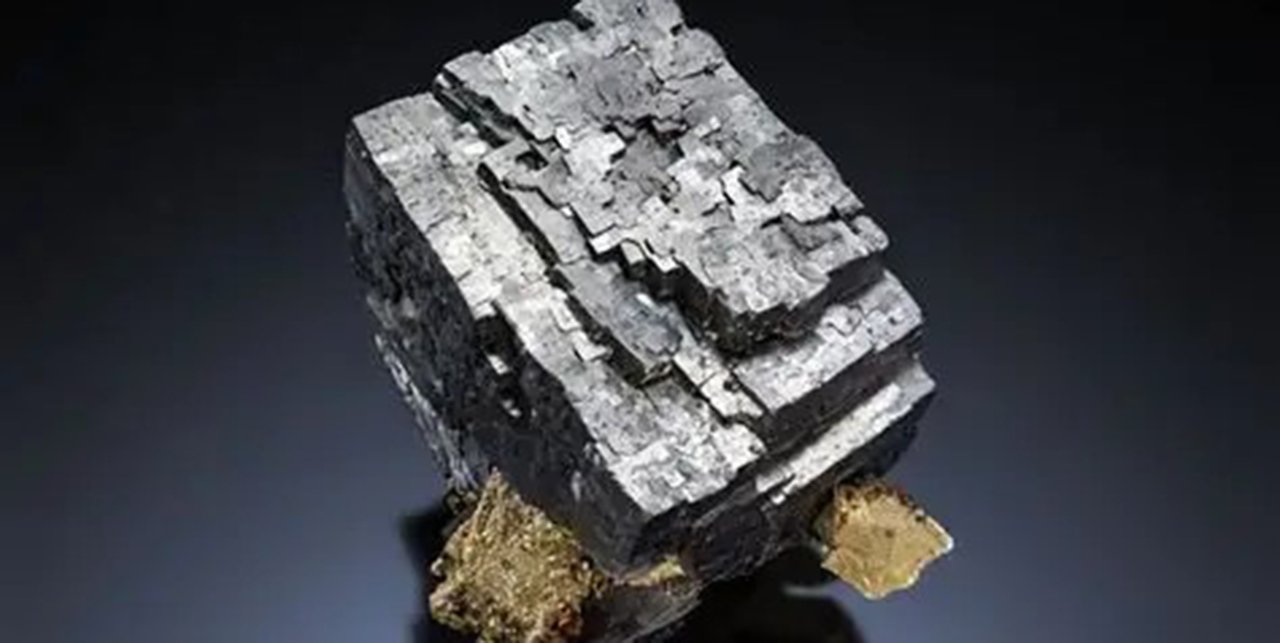 Galena: The Oldest and Most Dangerous Mineral - How to Safely Process ...