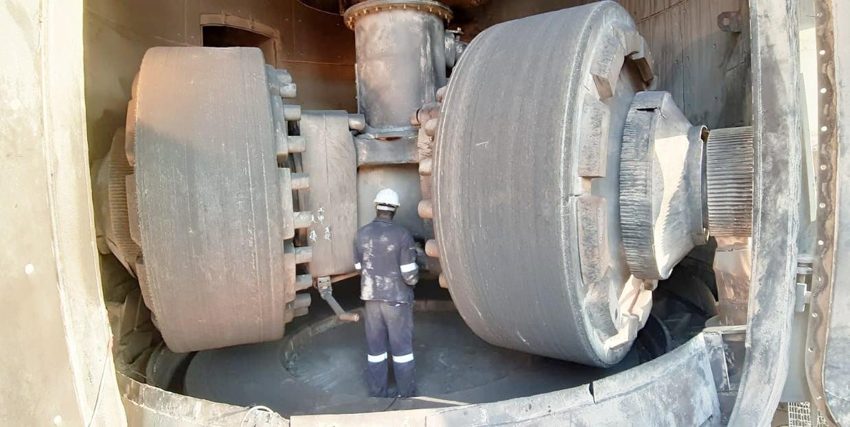 Vertical Roller Mill In Situ On-site Hardfacing Service For Grinding ...